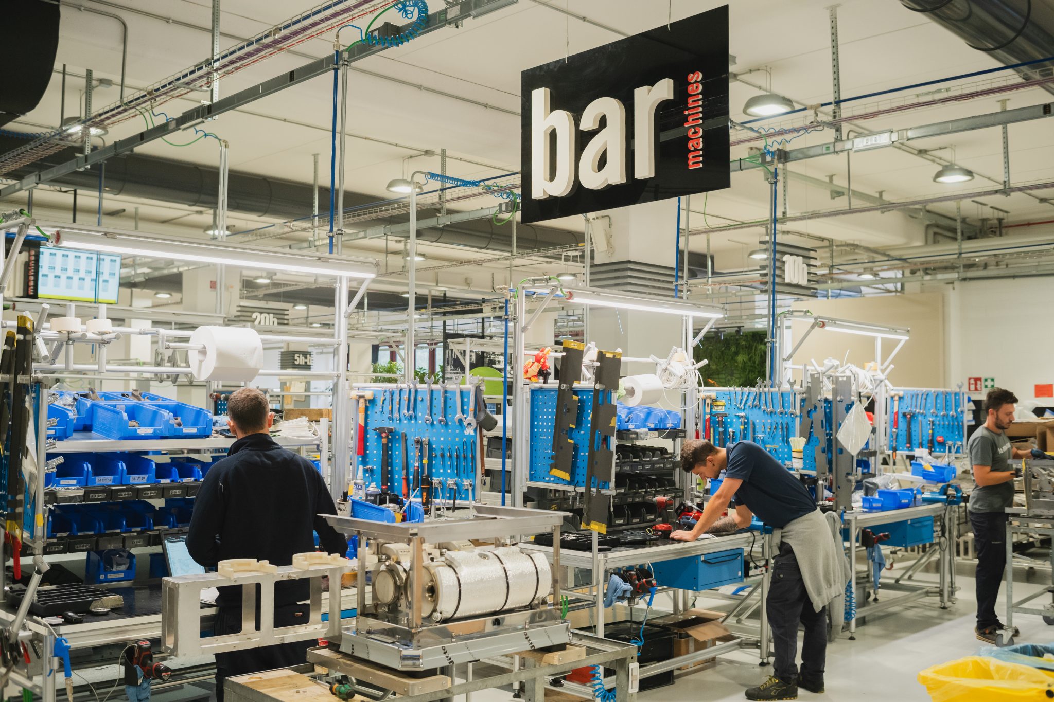 a la marzocco factory tour - La Marzocco USA